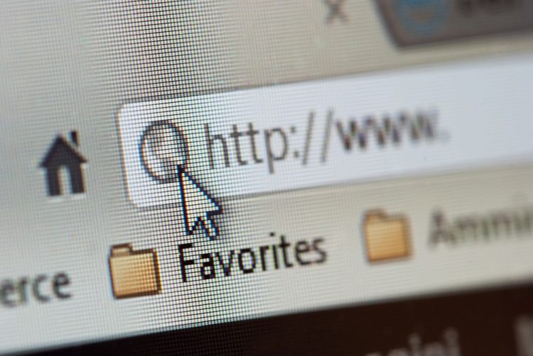 Quem inventou a internet? Veja como e de onde surgiu a rede mundial de ...