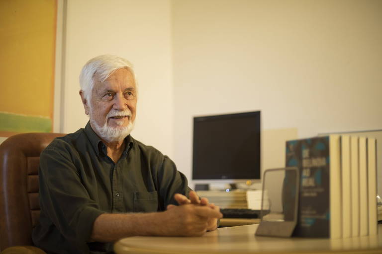 Criadores do Plano Real apoiam Lula e pedem economia 'responsável ...