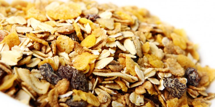 7 benefícios da granola que te farão incluí-la na rotina – Revista Cariri